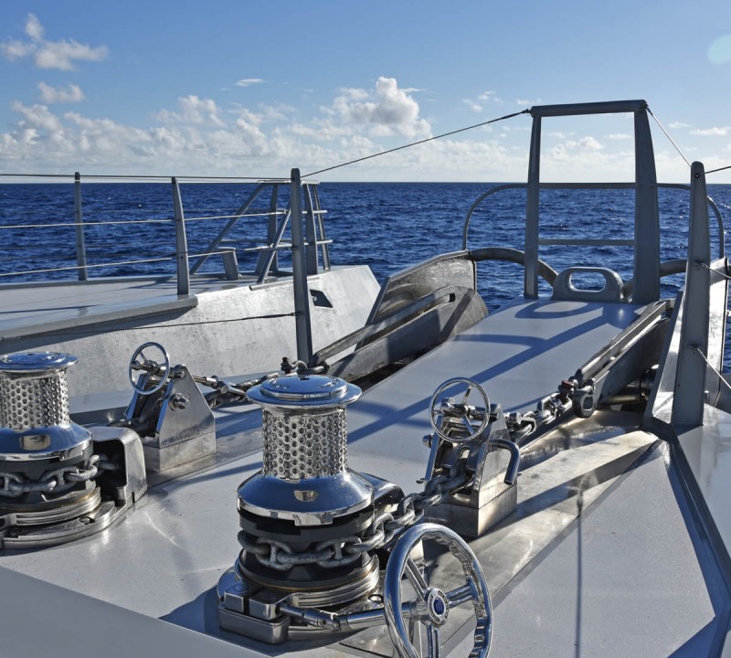 Yacht MAGNET, Metal Shark Yachts | CHARTERWORLD Luxury Superyacht Charters